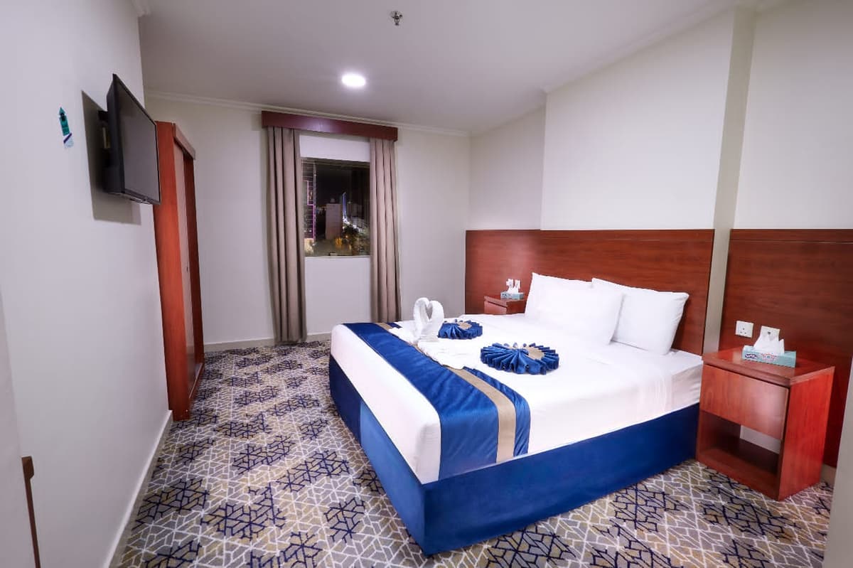 فندق زاد القمة | bedinroom