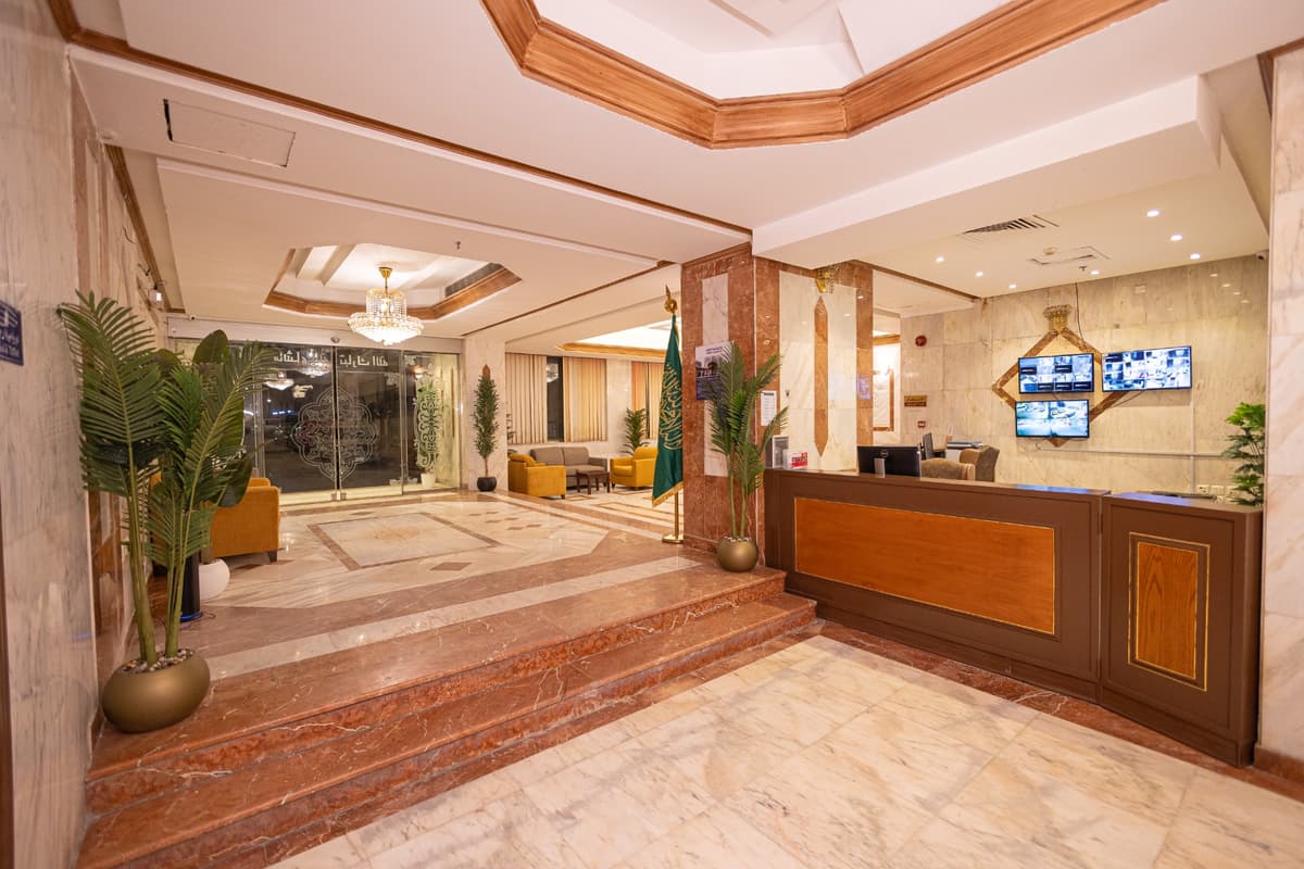 فندق ثمرة اليقين | bedinroom